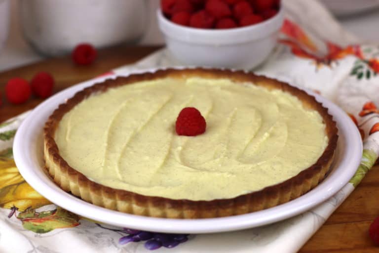 Luxurious French Raspberry Tart Recipe (Tarte aux Framboises) - Quaint ...